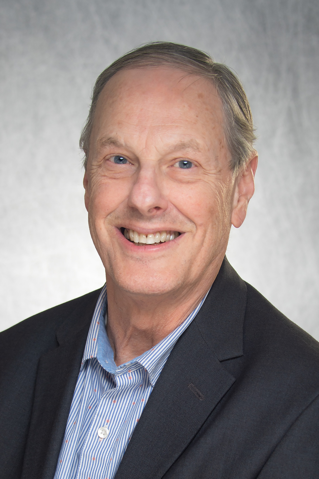 Sheffield honored with 2025 Distinguished Mentor Award | Stead Family ...